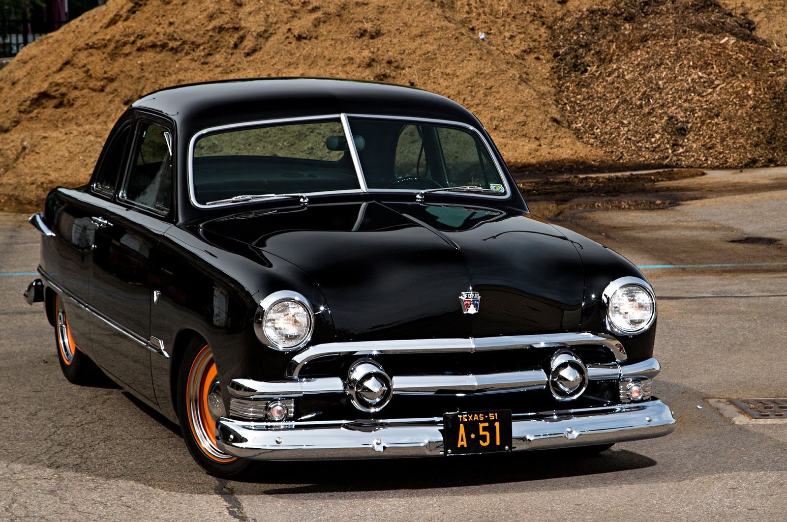 Carros antigos: Ford 1951 business coupe