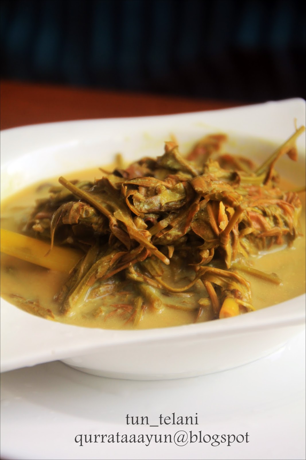 Life is a Constant Battle: Pucuk Paku (Midin) Masak Lemak Tempoyak