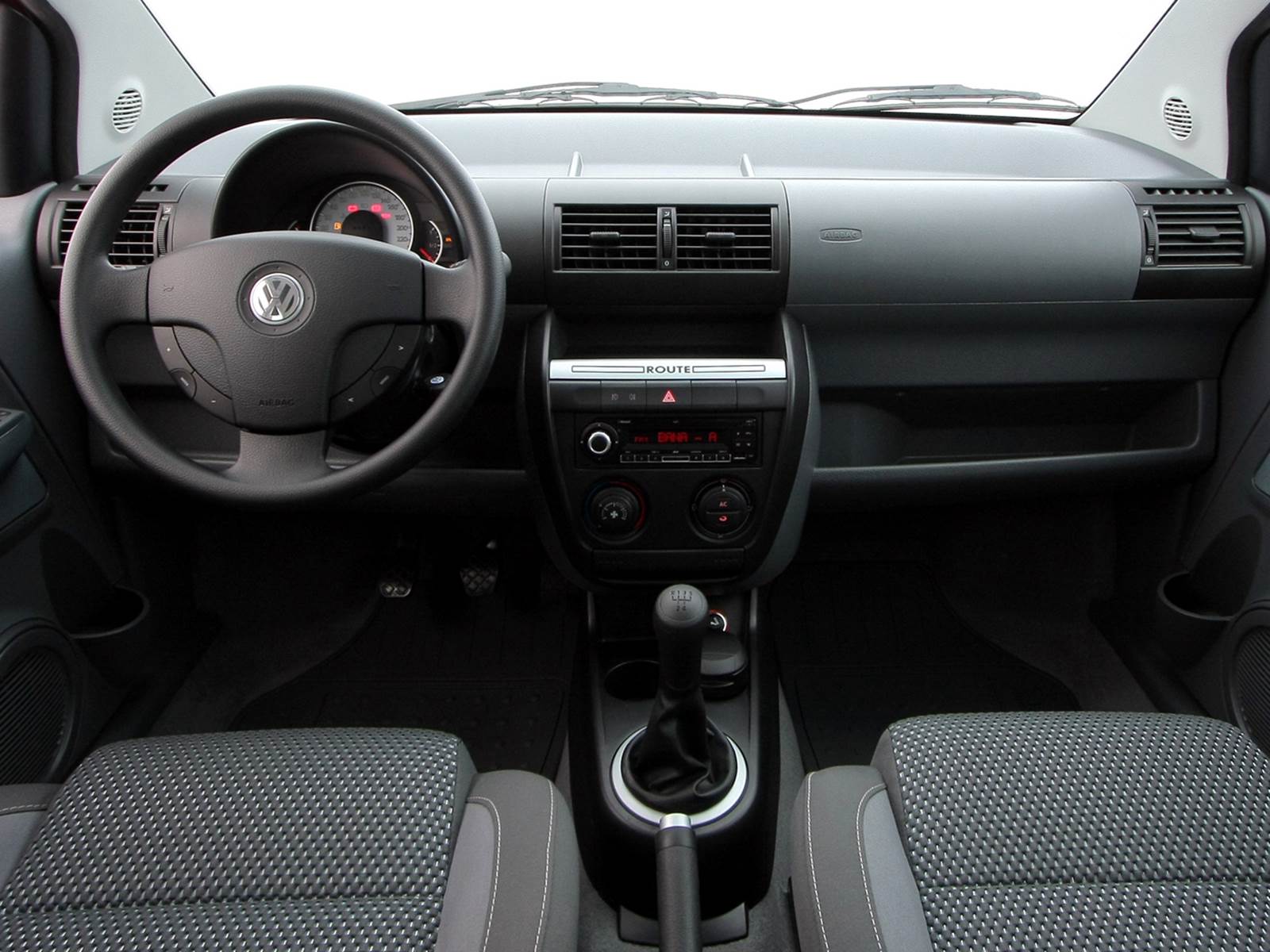 Avaliação VW SpaceFox Route 2010 1.6 Flex: fotos, preço, consumo e ...