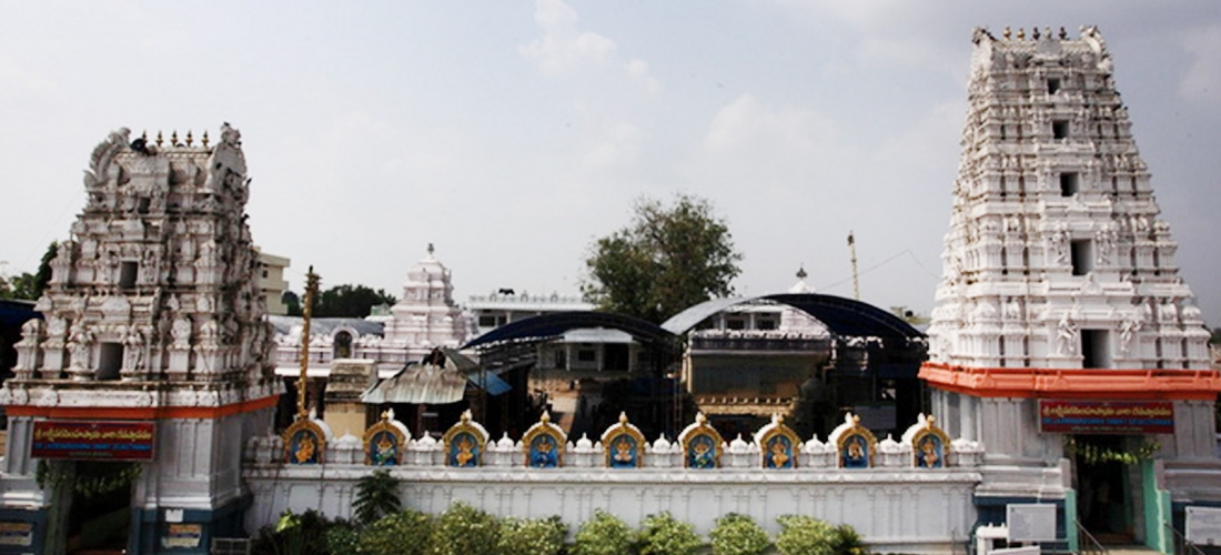 Raghu's column!: Sri Lakshmi Narasimha Swamy Temple, Dharmapuri.