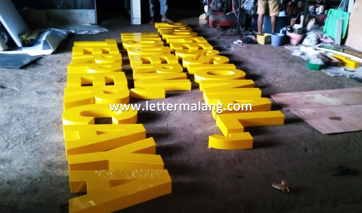 Jasa Pembuatan Huruf 3D Timbul Galvanis di Malang - Letter Malang ...