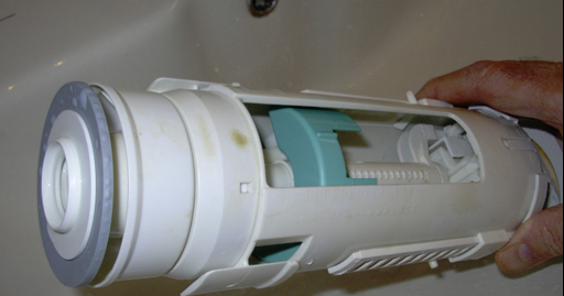 Digi-Blog: Fix a Leaking Geberit Syphon Valve - UPDATED