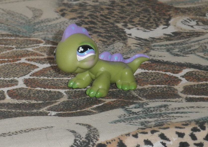 Collectomania: LPS Iguanas