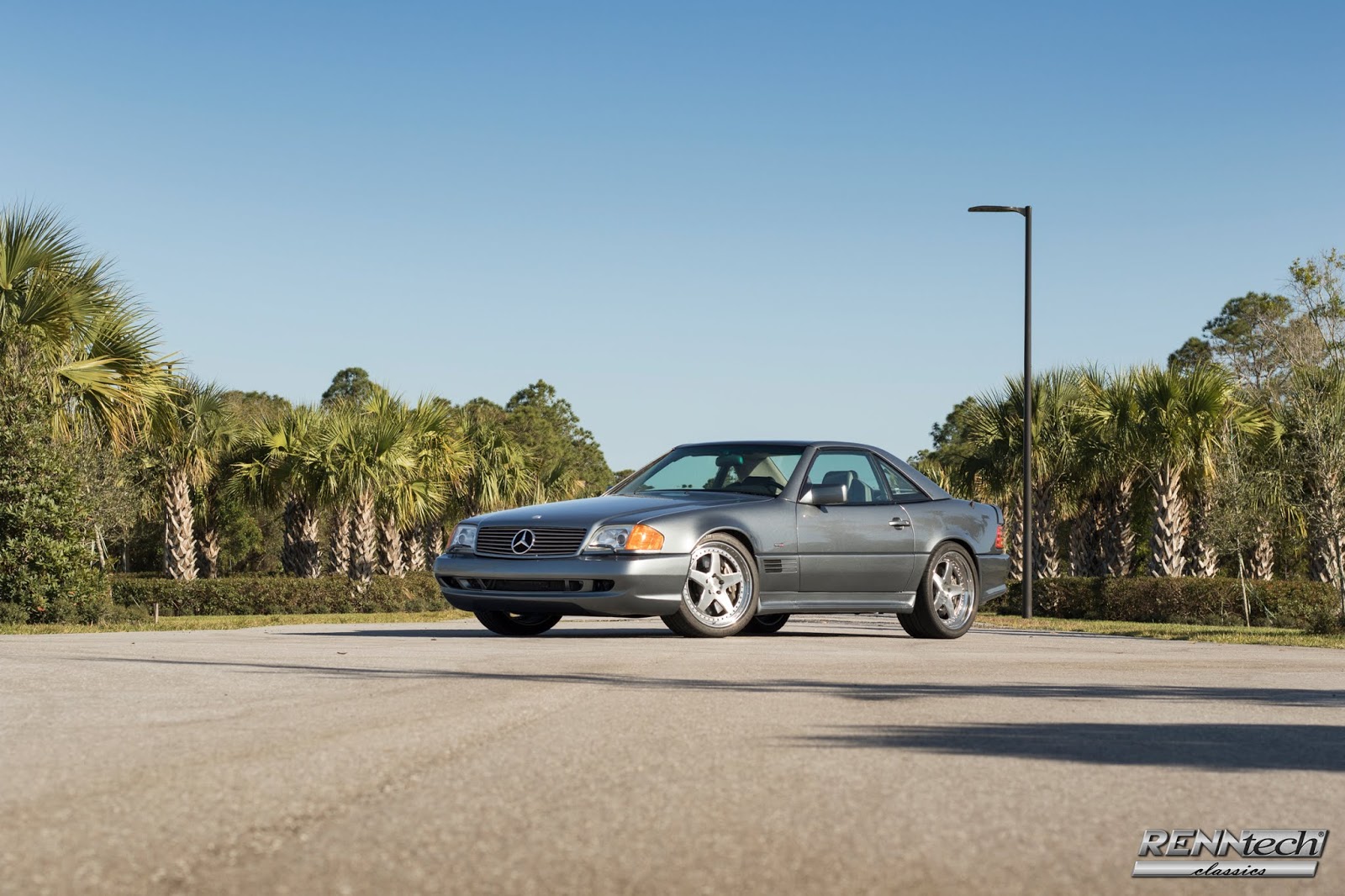 RENNTECH :: NEWS: RENNtech’s Resto Mod | 1998 Mercedes-Benz SL500