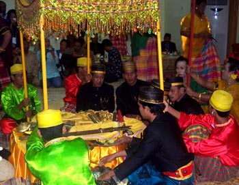 idrussanjaya.BUSS.COM(bugis sumatra community): BUGIS