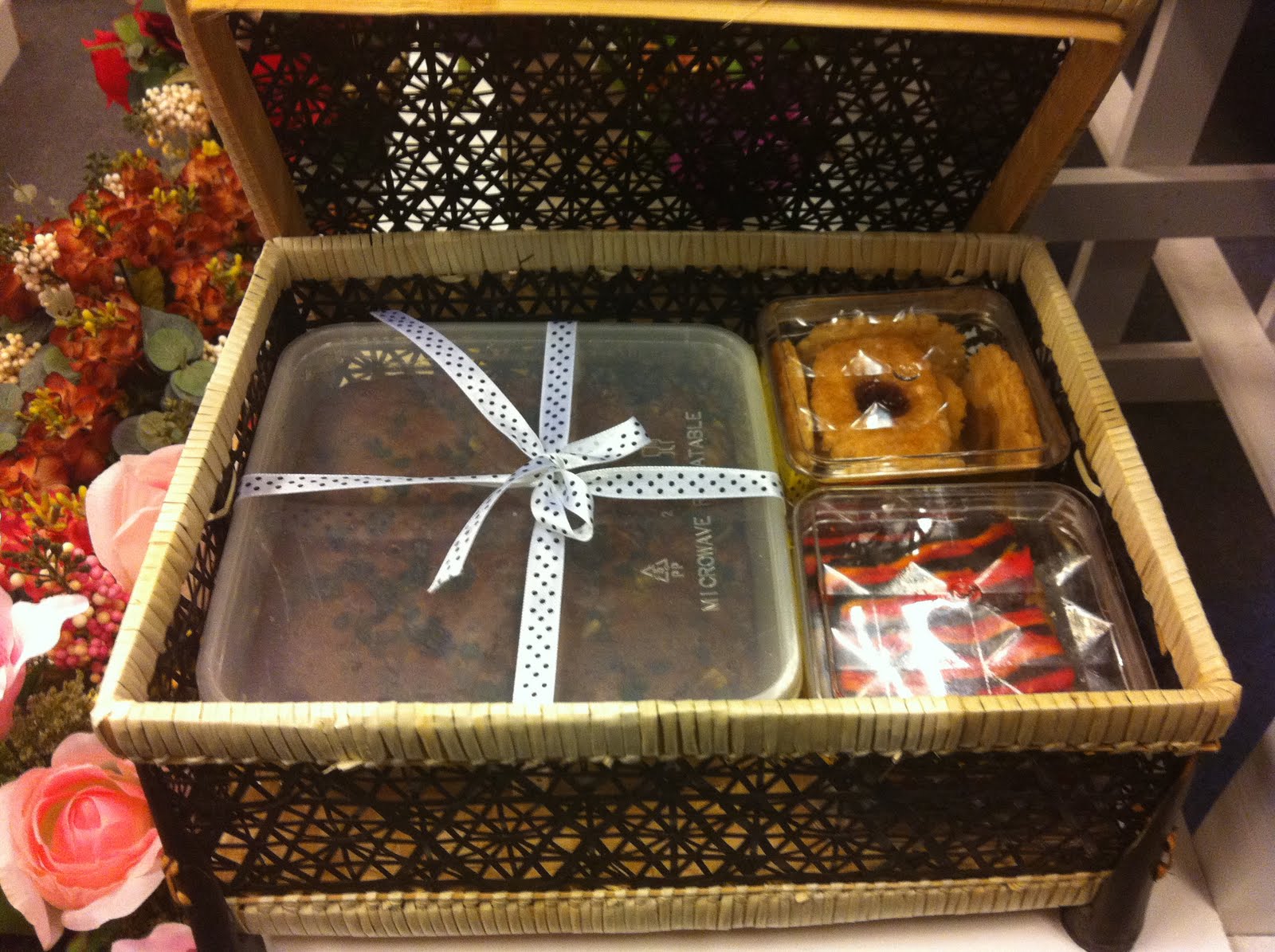 PhiaGifts: Hamper Raya, Buah Tangan Hari Raya