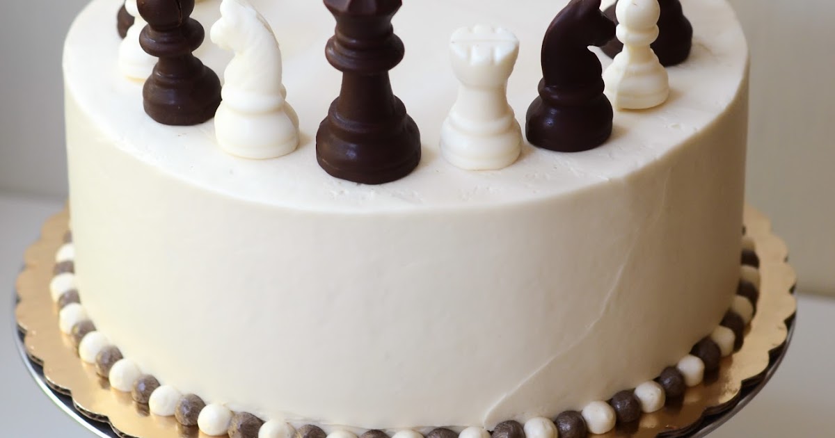 i heart baking!: chess cake with handmade chocolate chess pieces