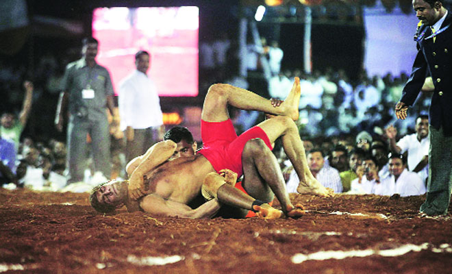 KUSHTI कुश्ती - Traditional Indian Wrestling: NCP factions slug it out ...