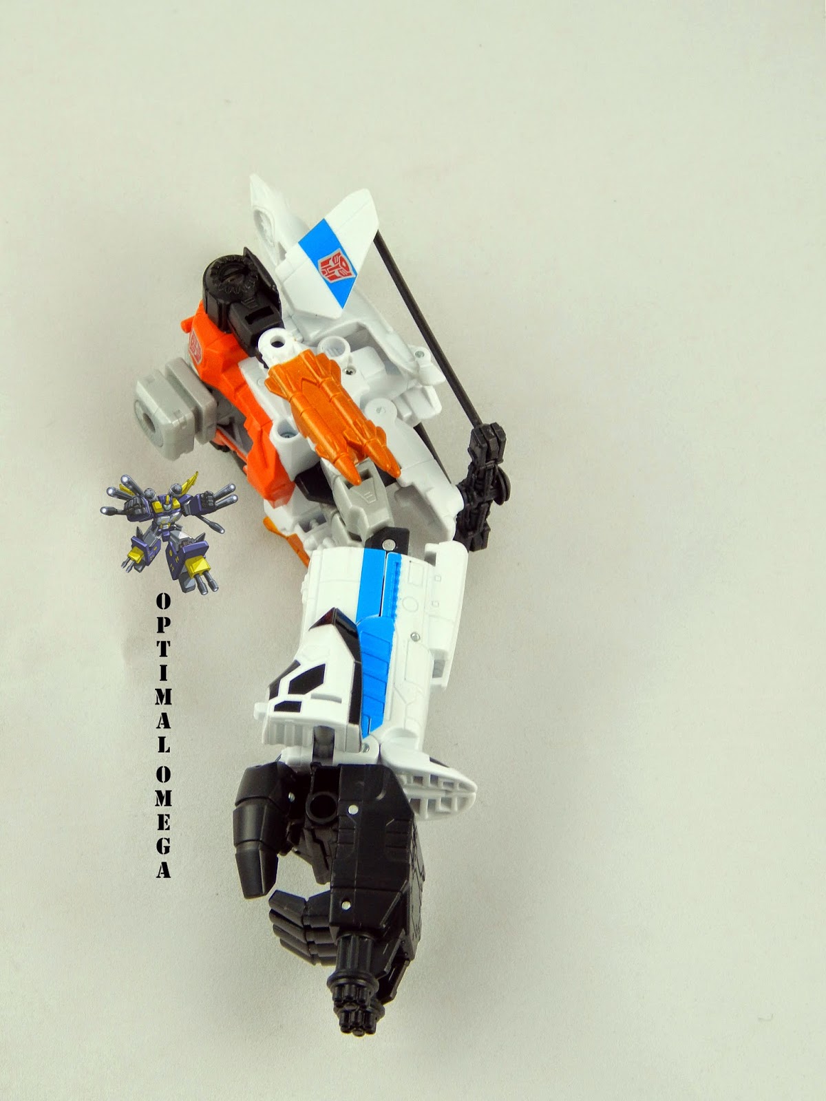 Optimal Omega's Transformers: Combiner Wars Alpha Bravo