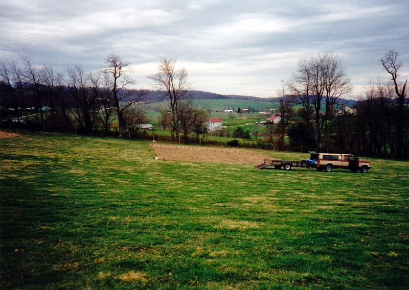 Homestead Hill Farm: Thinking "Outside the Box"