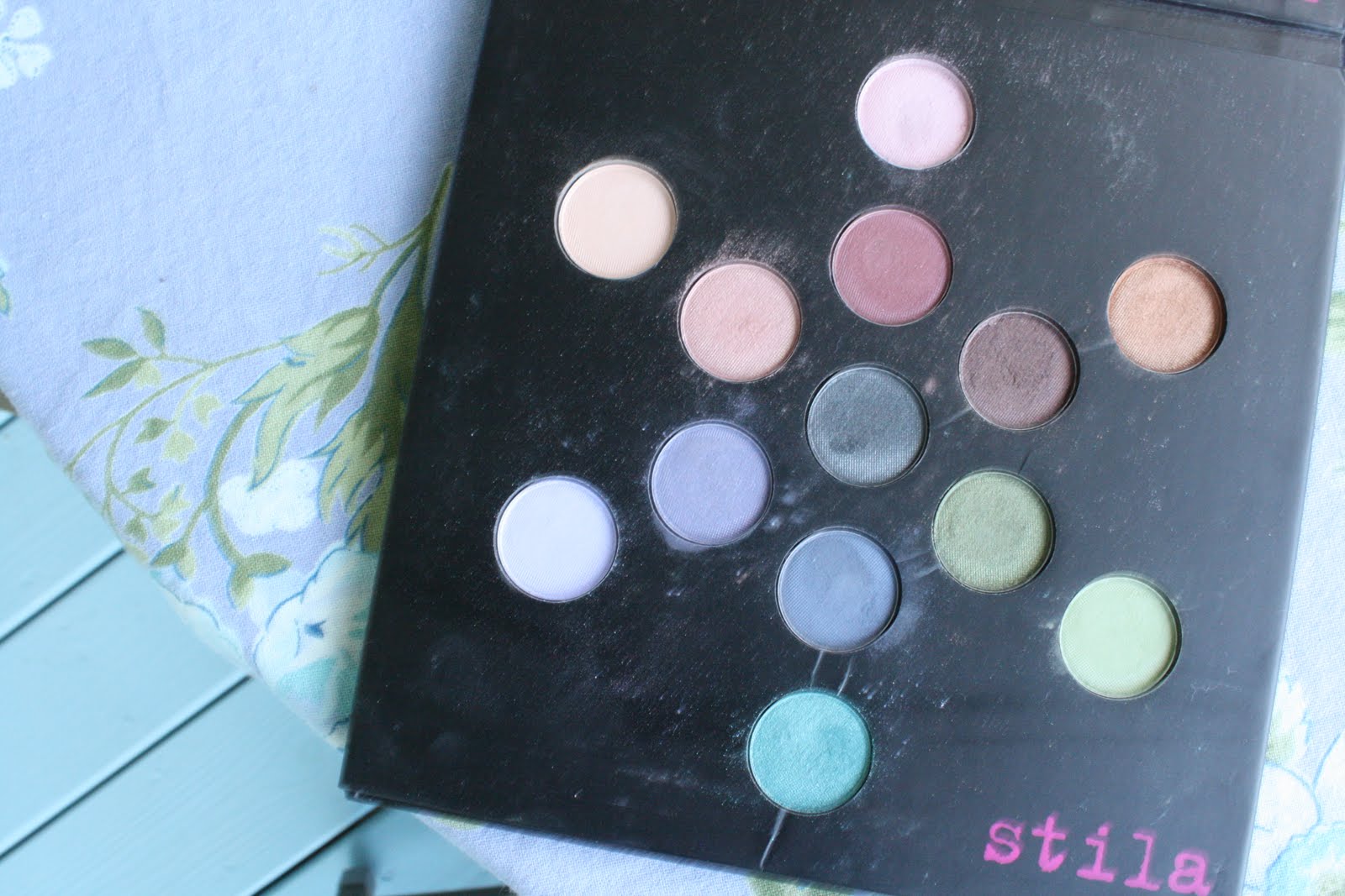 The Make-up Explorer: Stila Color Wheel Palette