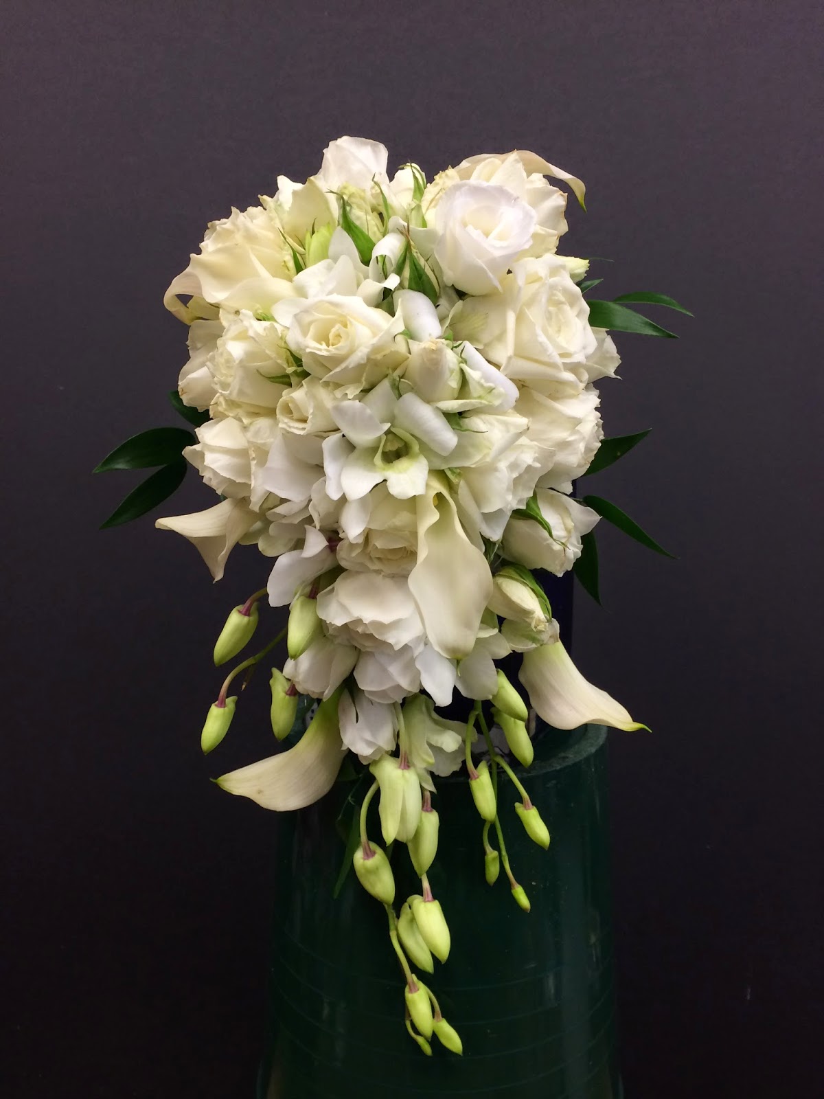 Chic Floral Designs: Bridal Bouquet