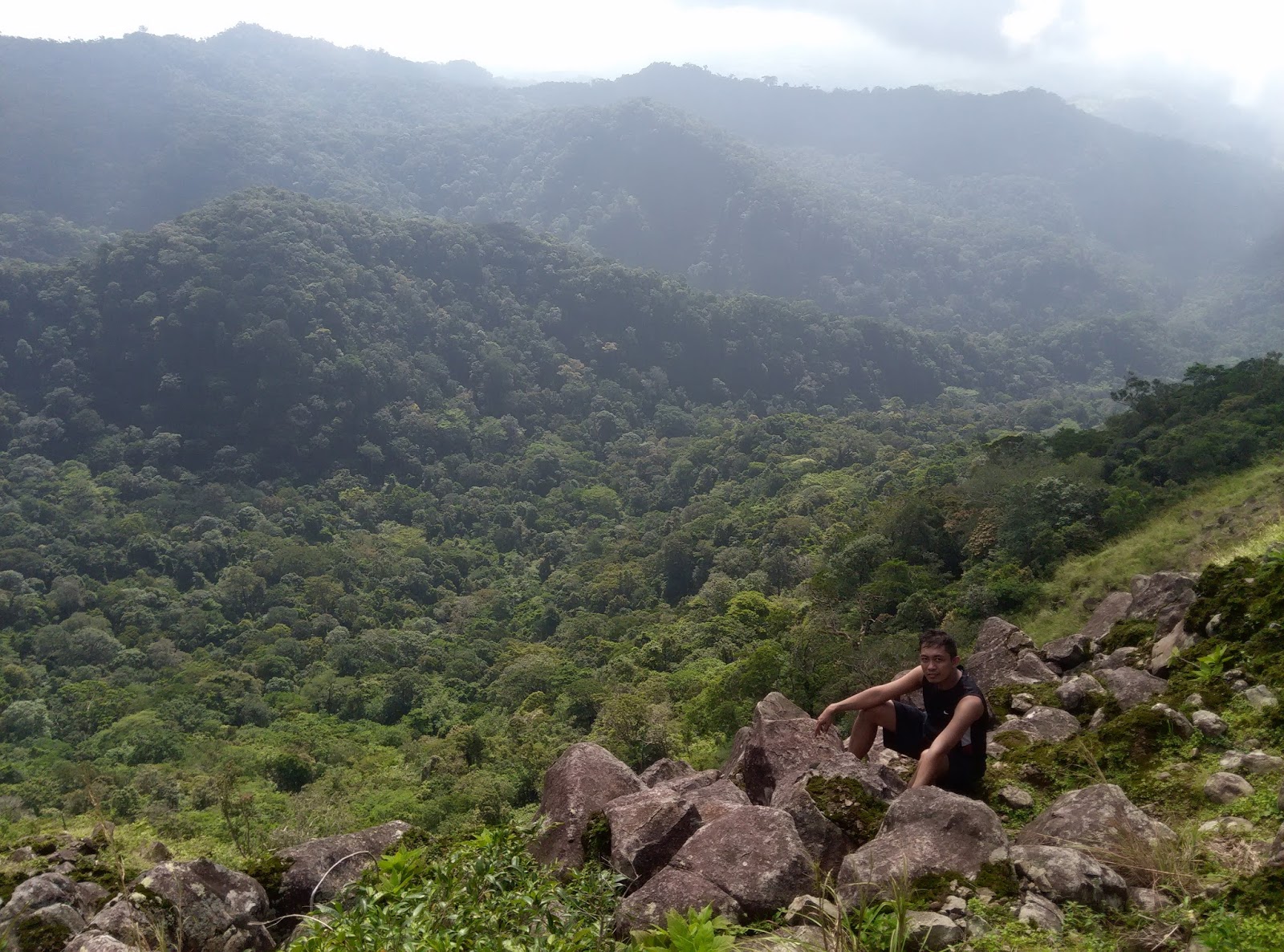 Mt. Tarak Ridge: The Story of Perseverance and Camaraderie
