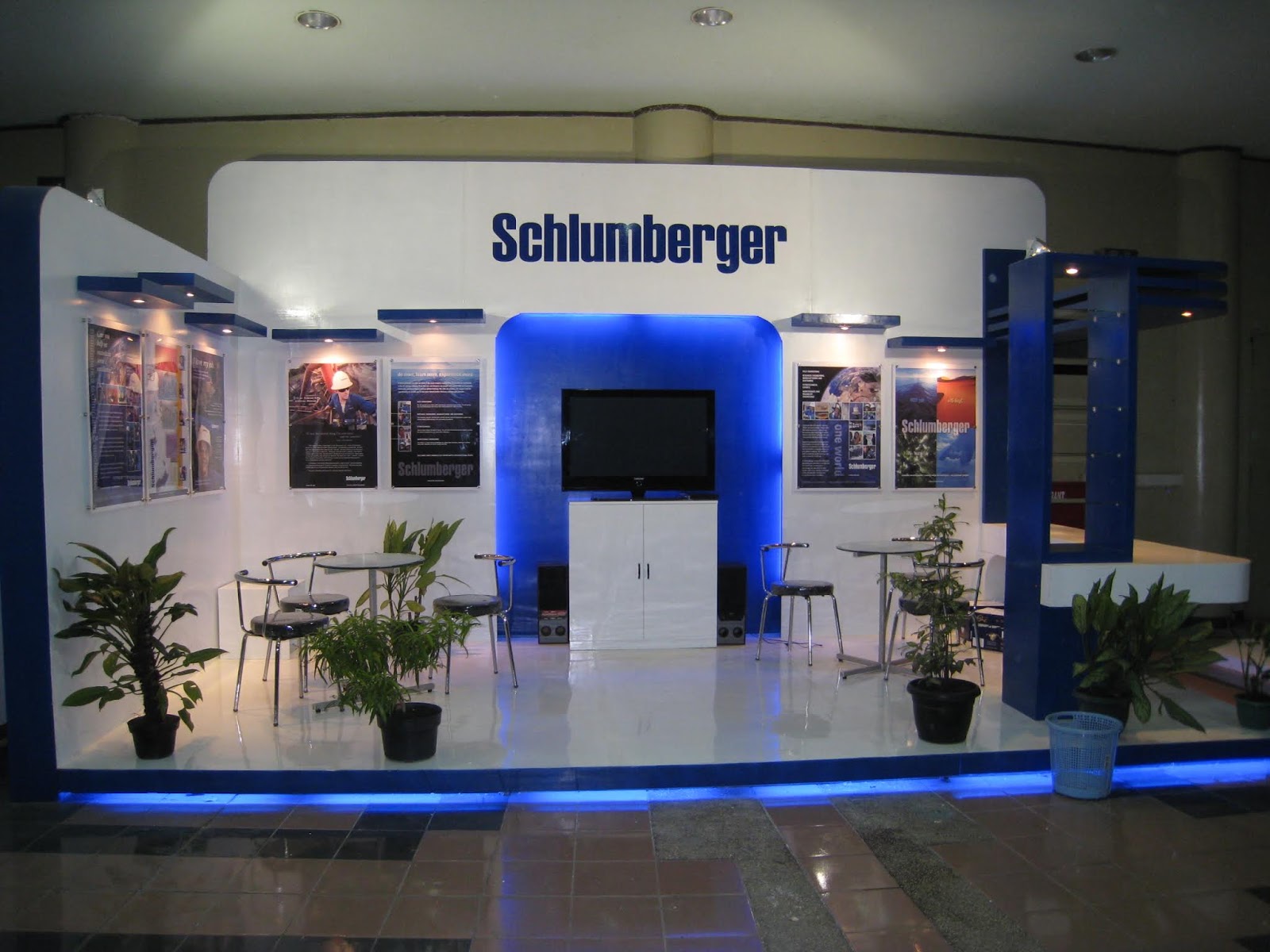 booth pameran portable