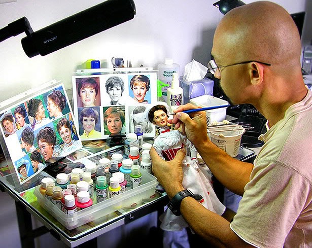 Successful Filipinos: (PHOTOS) AMAZING PINOY ARTIST made DOLLS look ...