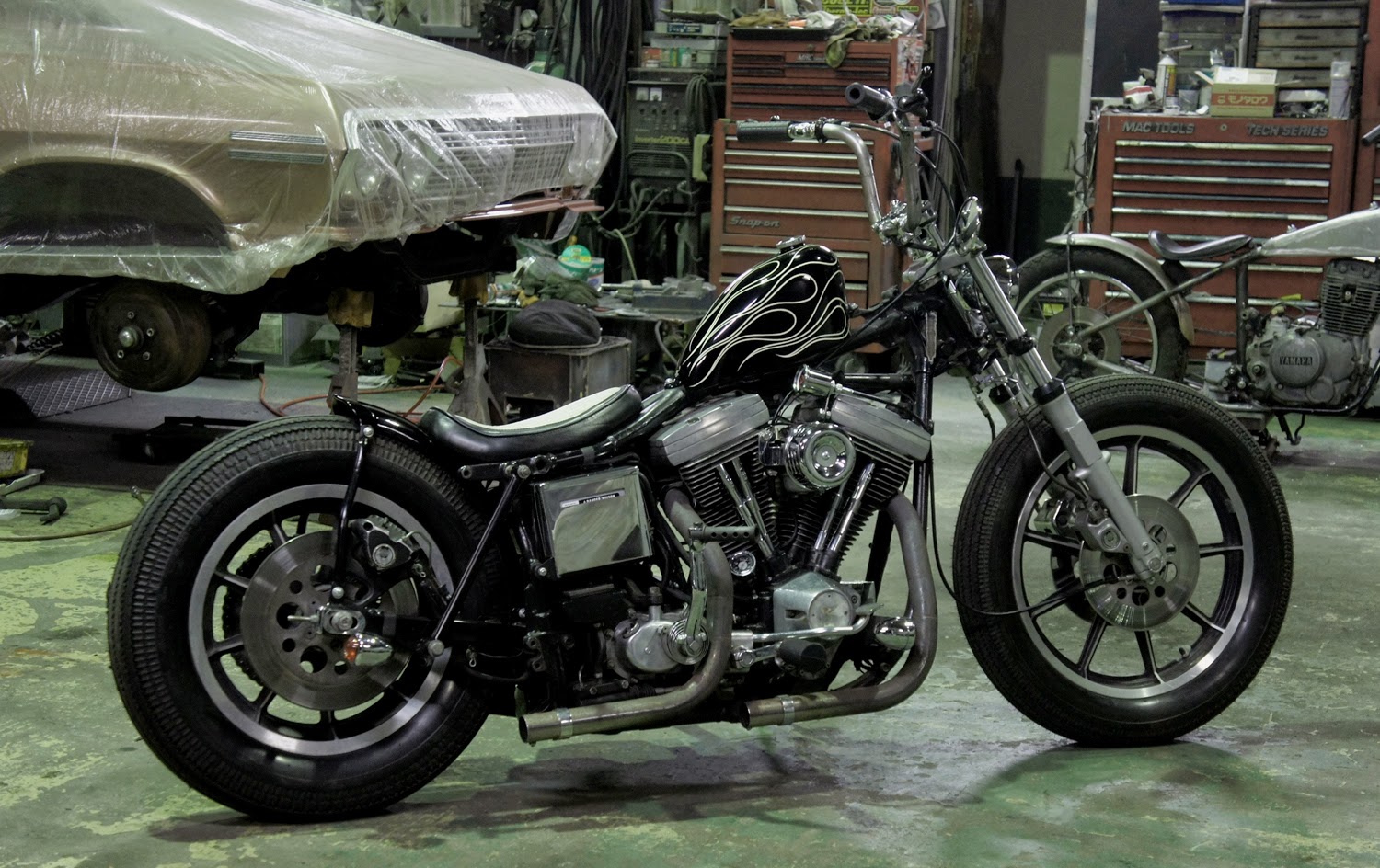 proper M/C builds: 1985 H-D FXEF