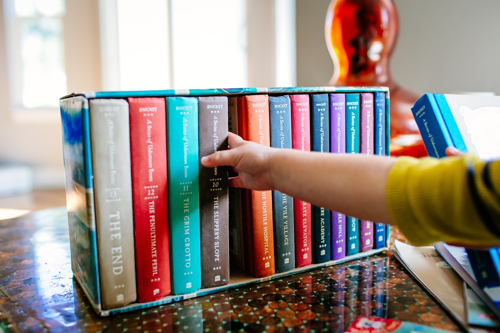 Delicious Reads: NATIONAL READ A BOOK DAY