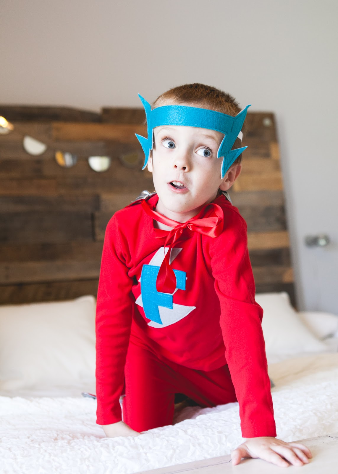 Finley and Oliver: DIY Superhero Costume