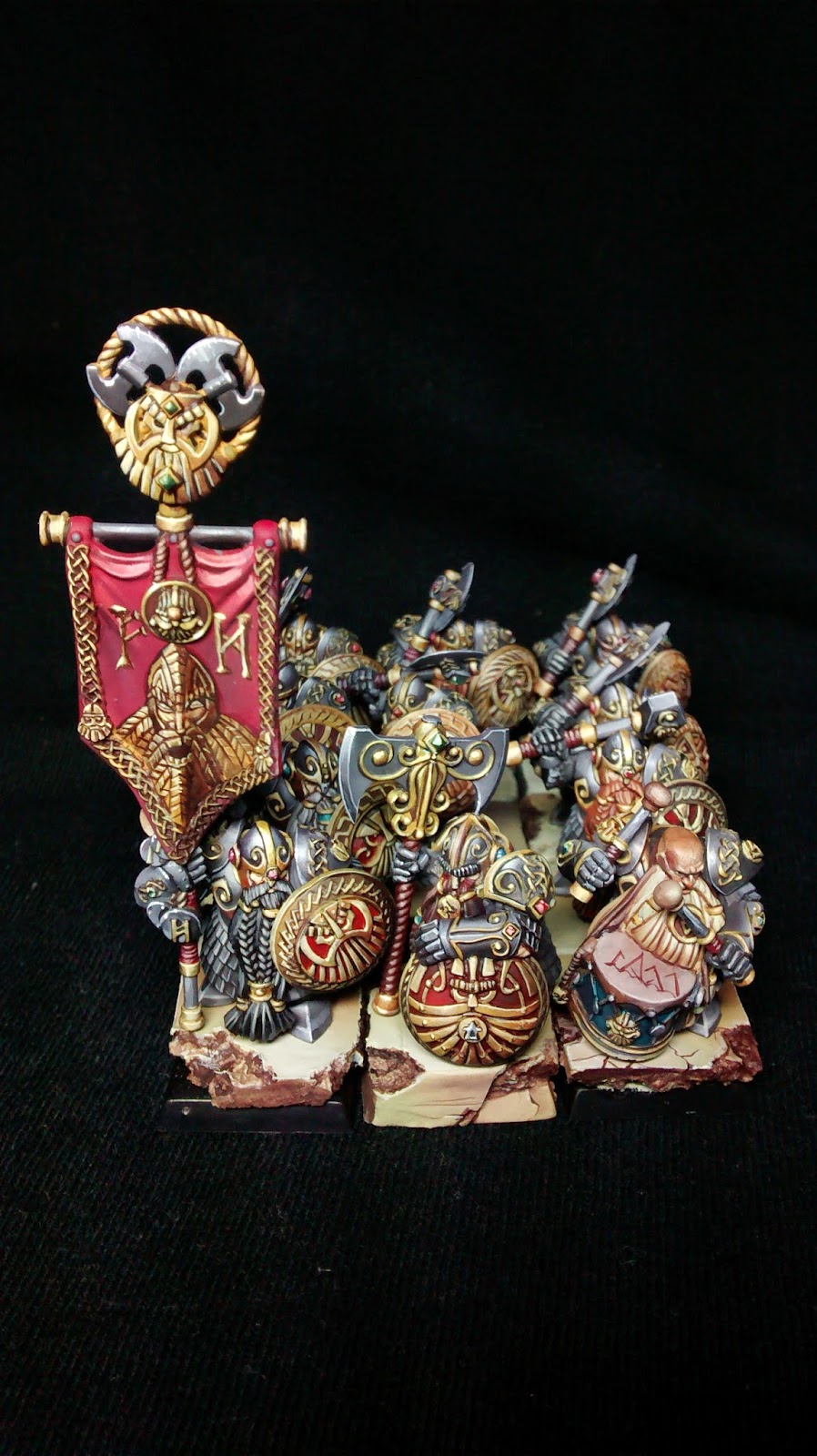 Warhammer Aquí - Enanos barbaslargas WIP - Fotos de Miniaturas