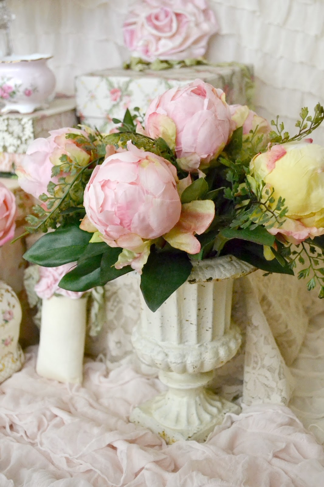 Jennelise: Fanciful Florals