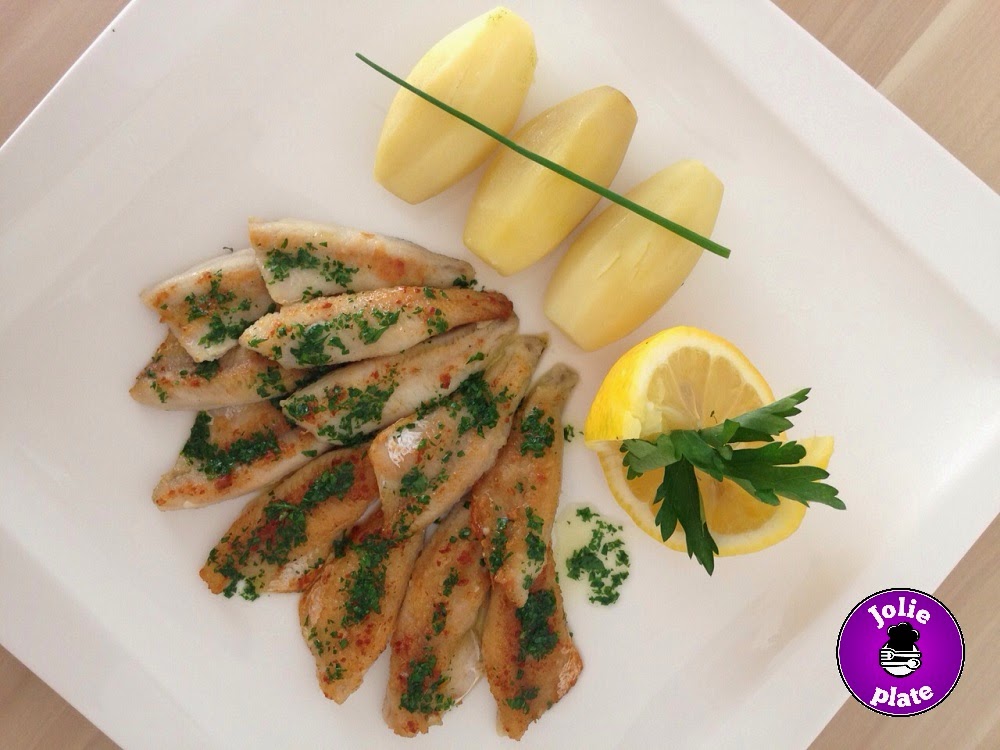 Jolie Plate: Filets de perche meunière et pommes à l'anglaise