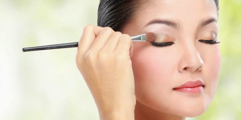 Riasan Wajah Cantik Bagi Wanita Asia | Distributor Cream Zalfa