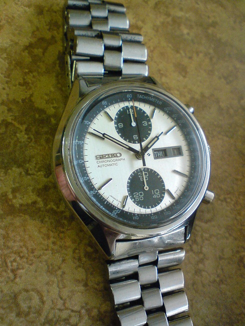 TIME HEALS: The Best Seiko Panda