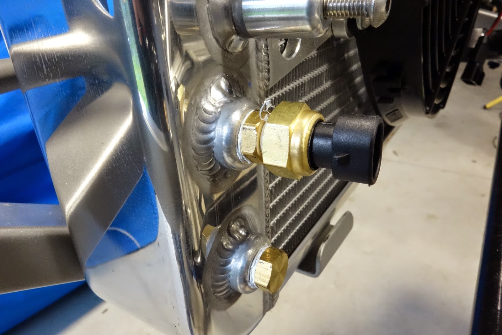 AC Cobra 427SC Replica - Classic Revival CR3514: Radiator & Fans