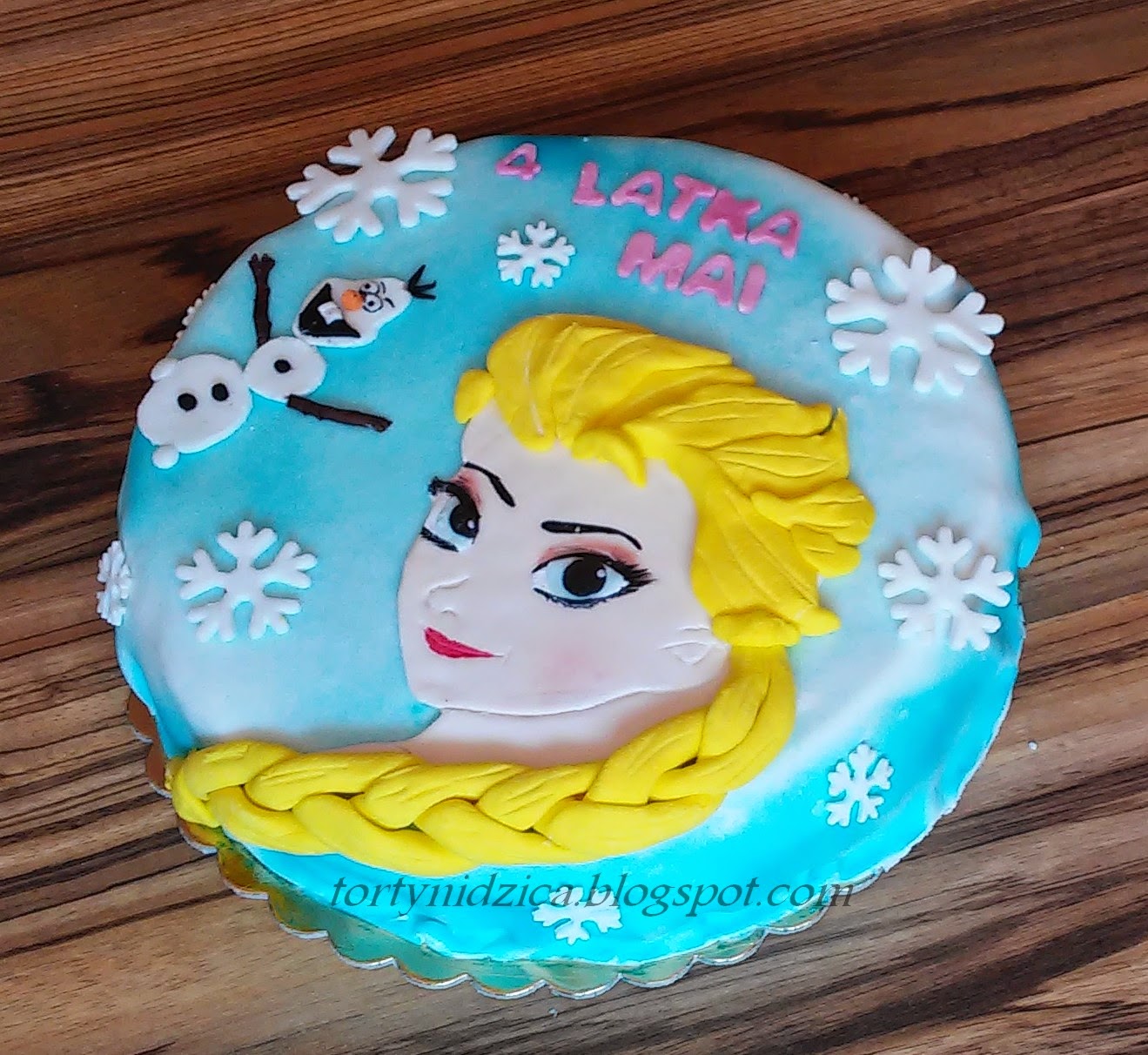 Torty artystyczne- Nidzica, Mława: Tort Elsa i Olaf z Krainy Lodu.