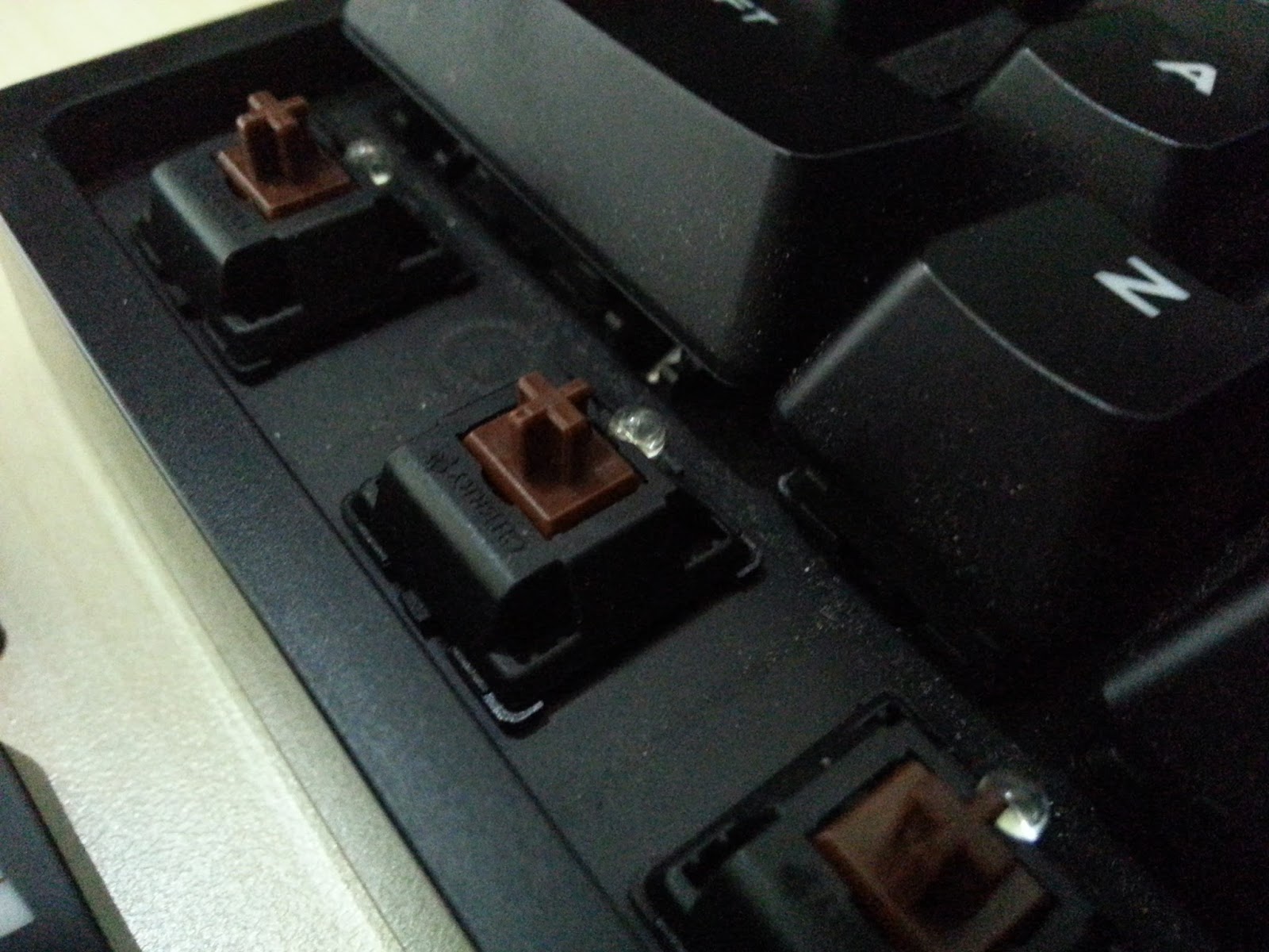 [Review] Logitech G610 Orion Brown