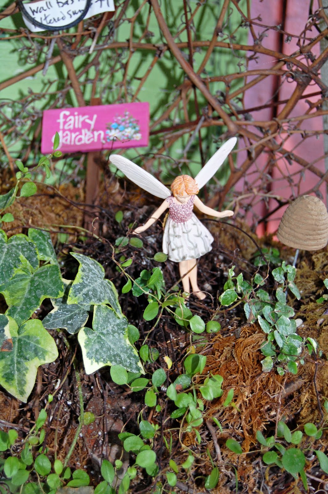 My Painted Garden: Vintage Lady Garden Tour