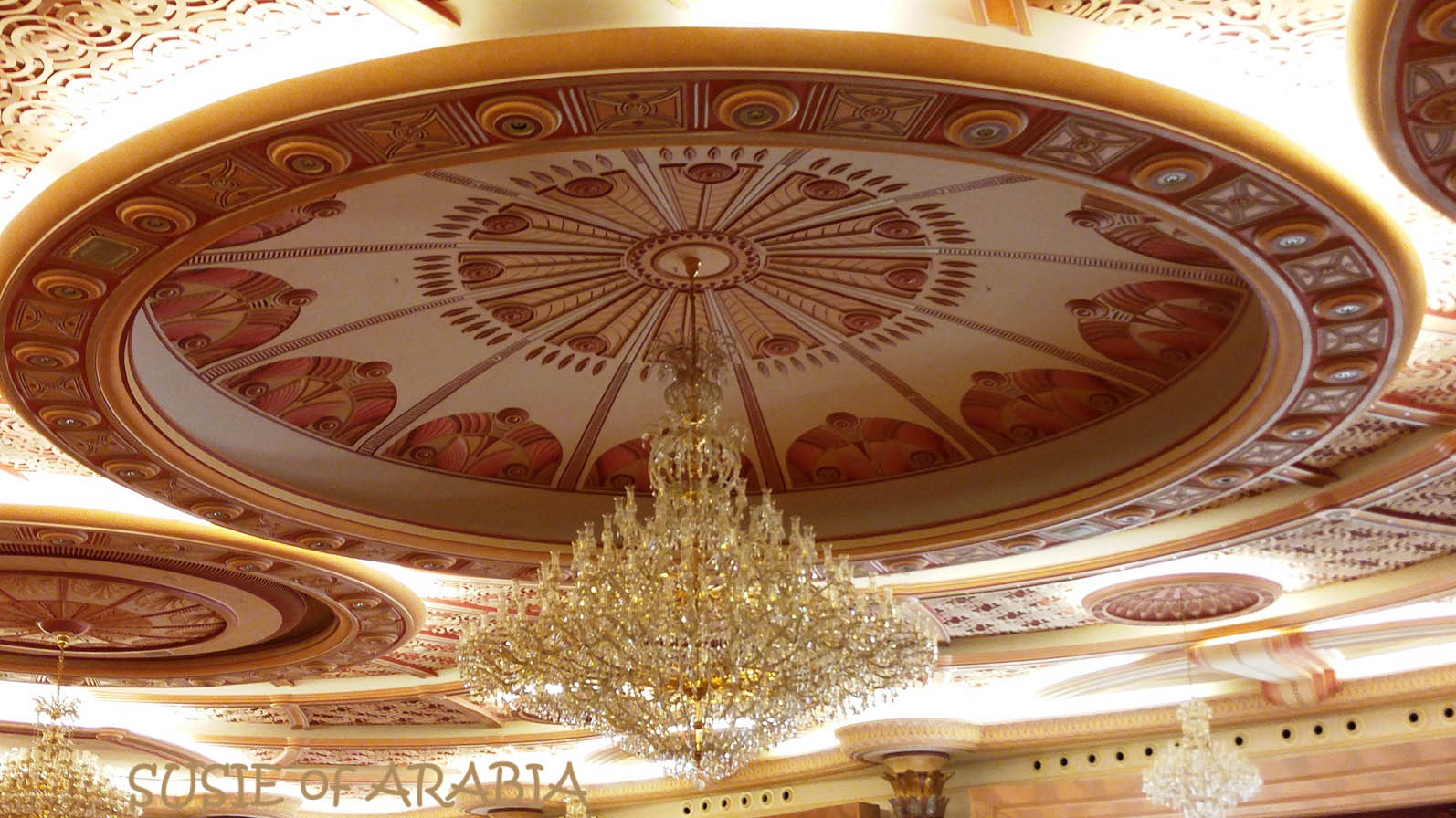 Jeddah Daily Photo: Jeddah's Ritz-Carton - The Ceilings!