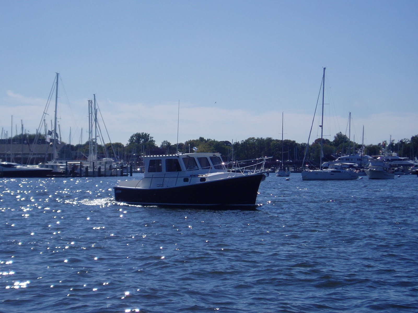 Eastern Boats 31: Eastern Boats 31 Exterior