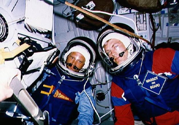 MALIK'S CAFE: The Married couple of Jan Davis and Mark Lee