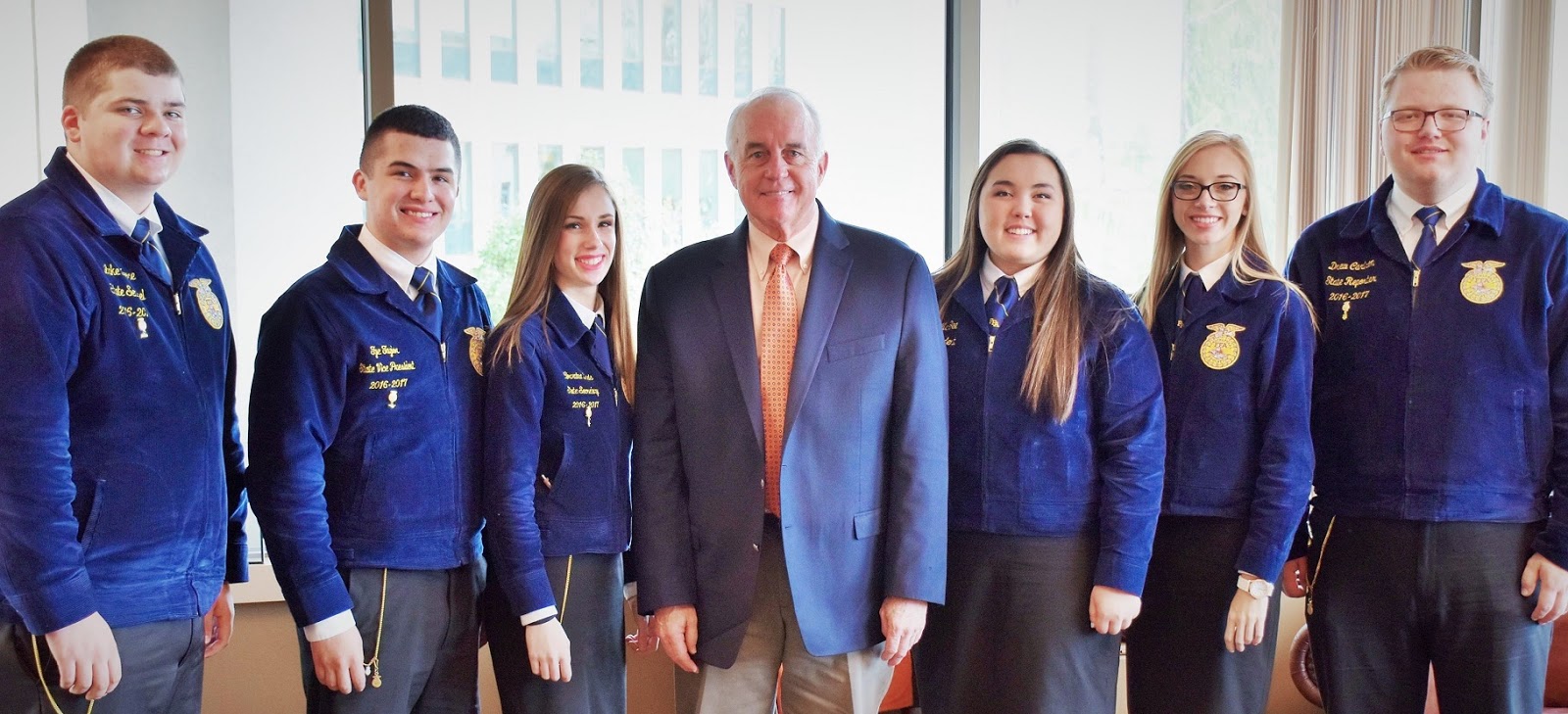 WSDA AgBriefs: Director Sandison recognizes FFA for fostering next ...