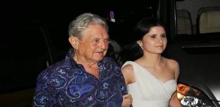 ΝΑ ΑΓΙΑΣΟΥΝ ΤΑ ΧΕΡΙΑ ΤΗΣ! Ο,ΤΙ ΘΕΛΕΙ ΝΑ ΤΟΥ ΚΑΝΕΙ Η ΜΙΣΗ ΑΝΘΡΩΠΟΤΗΤΑ ...
