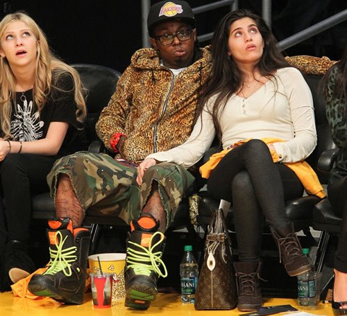 Rapper Slash Snowboarder: Top 15 Celebrity Snowboarding Rappers ...