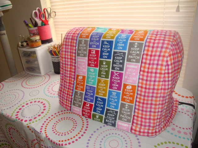 Threading My Way: Showcasing ~ Sewing Machine Cover ~ Tutorial