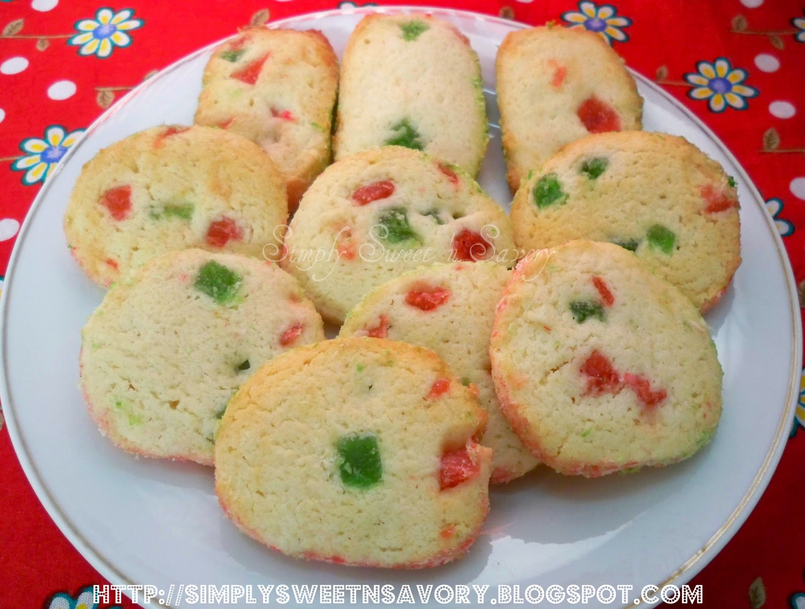 Simply Sweet 'n Savory: Tutti-frutti Cookies