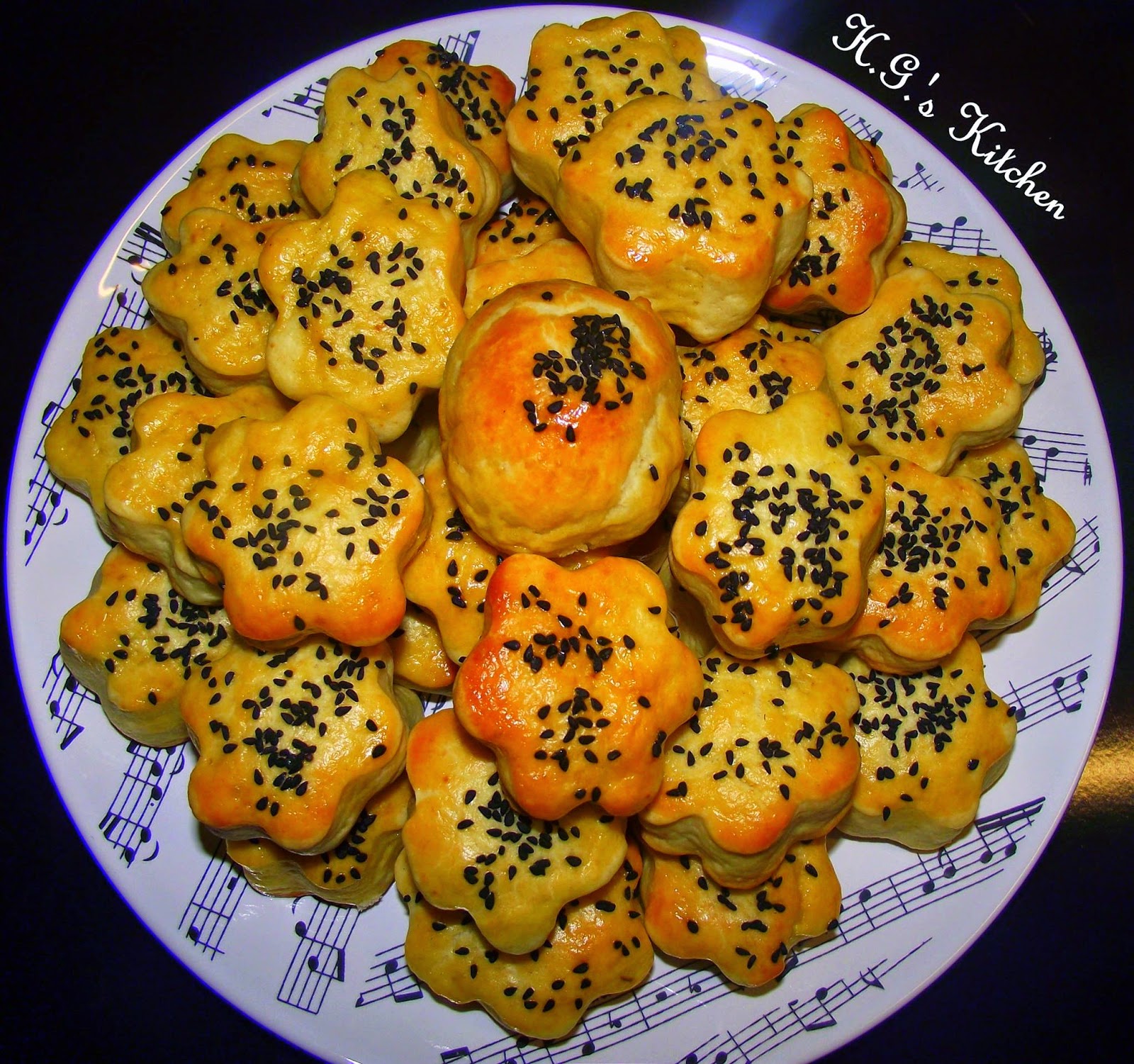 TUZLU KURU PASTA ~ H.G.'s Kitchen