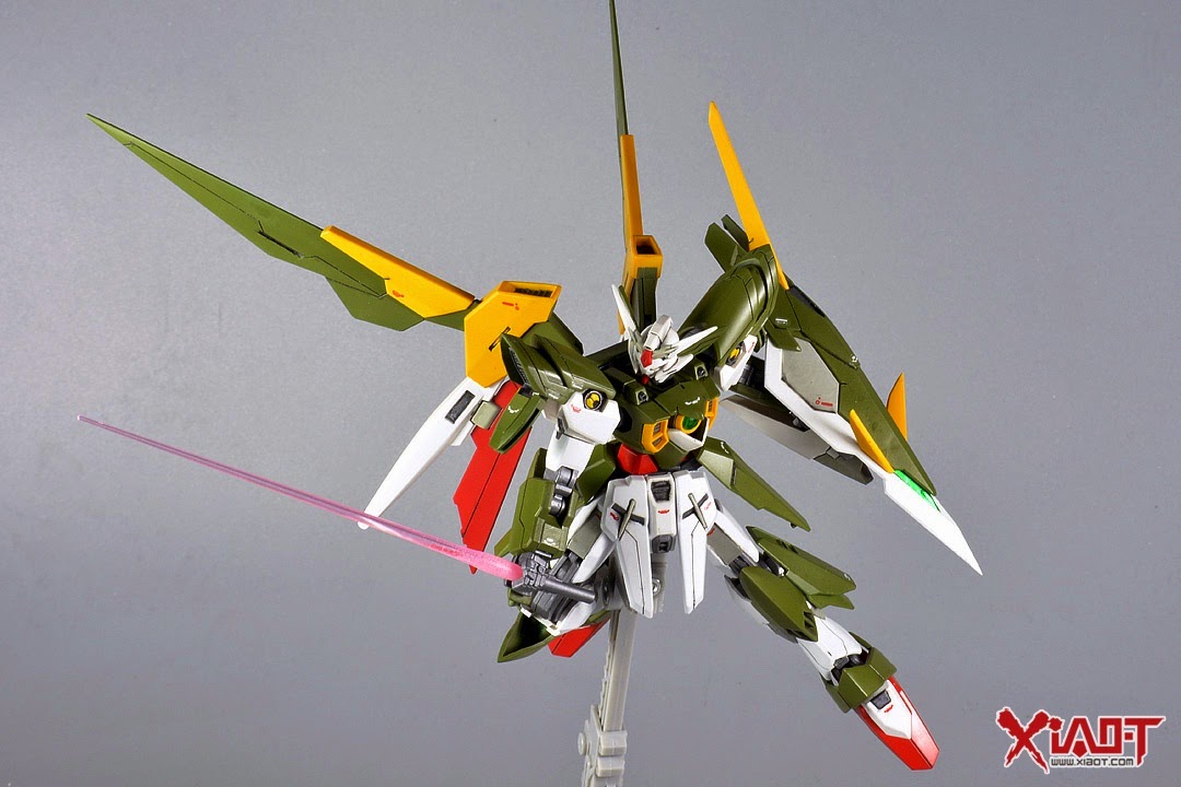 Custom Build: HGBF 1/144 Gundam Fenice Rinascita "Detailed"