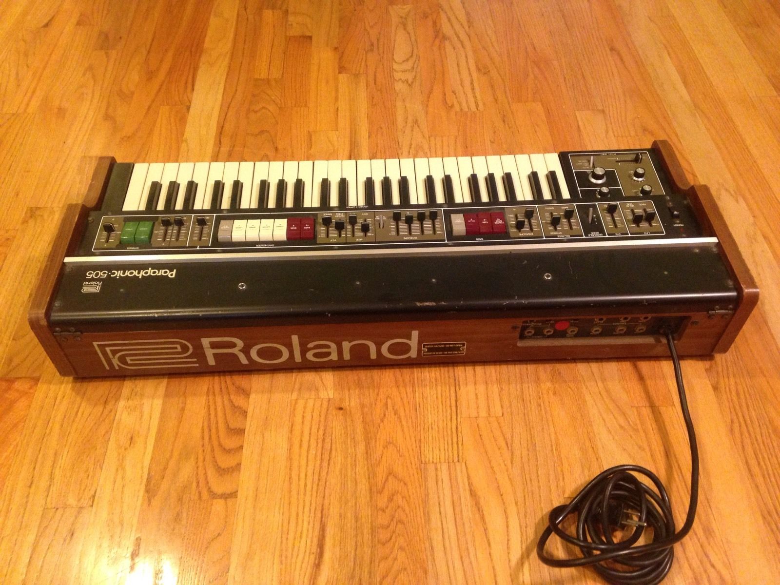 MATRIXSYNTH: Roland Paraphonic 505 String Synth