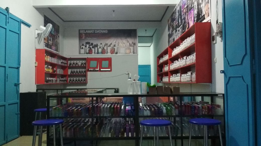 DESAIN TOKO PARFUM BUDGET MURAH HASIL MEWAH - Distributor Bibit Parfum ...
