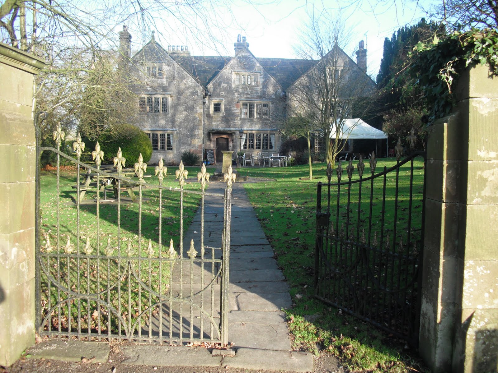 Love my life: Hartington Hall Youth Hostel. The place to stay