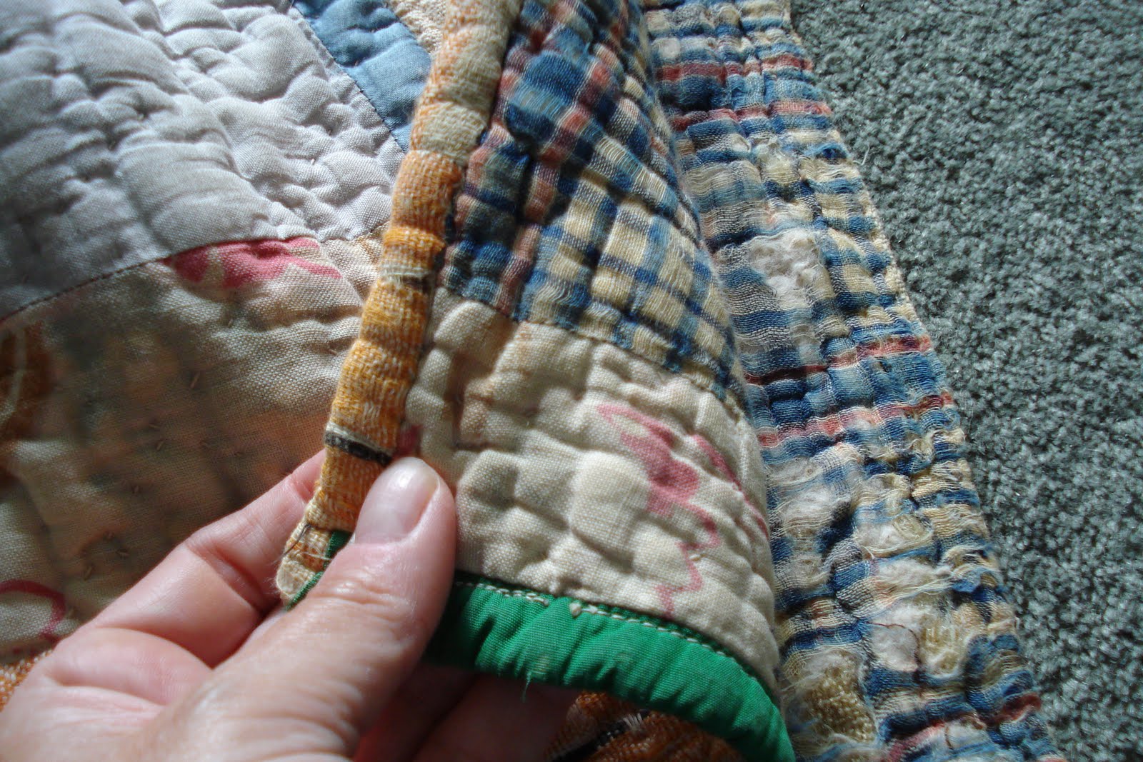 Welsh Quilts: Small Welsh patchwork quilt