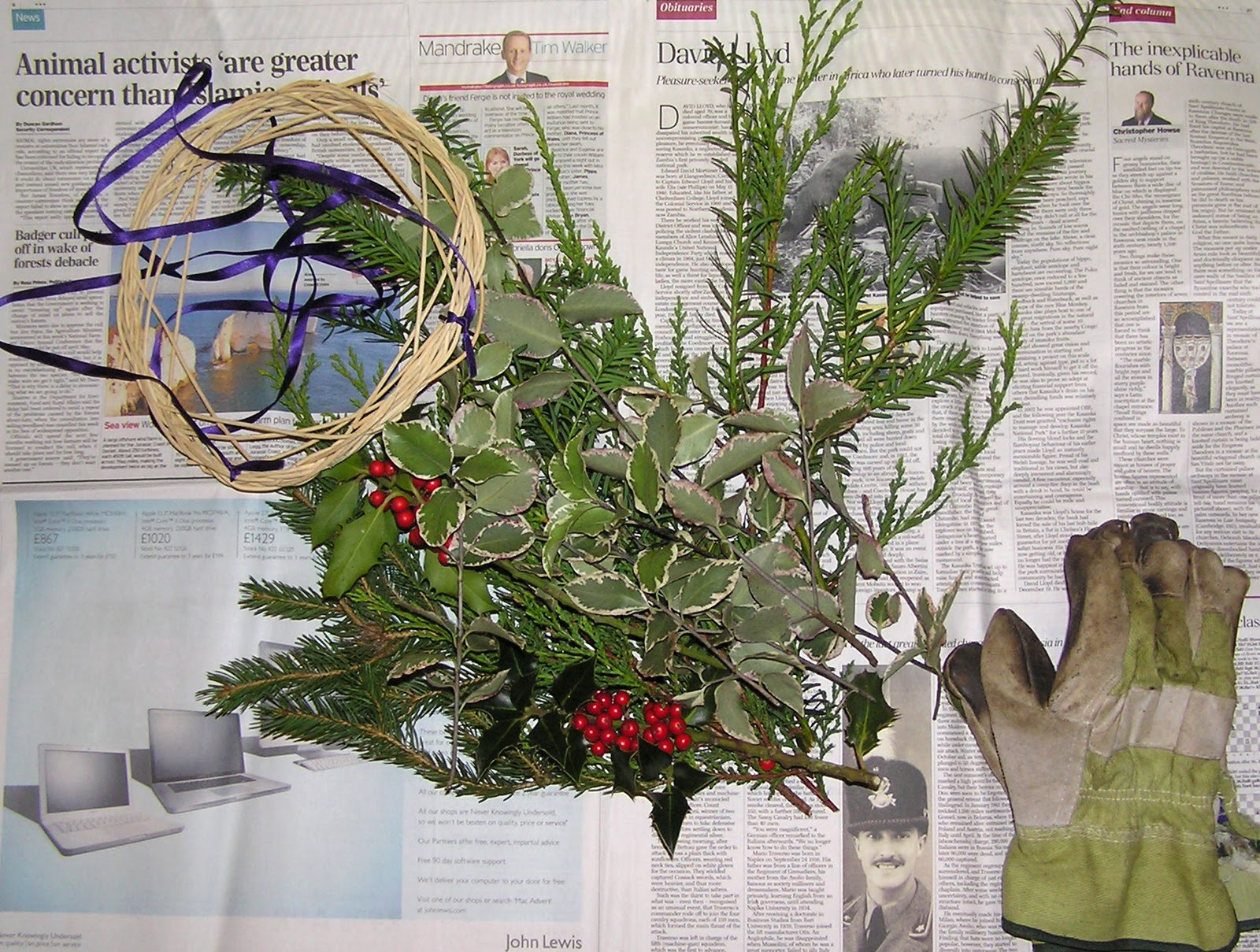 Hazel Fisher Creations: December 2011