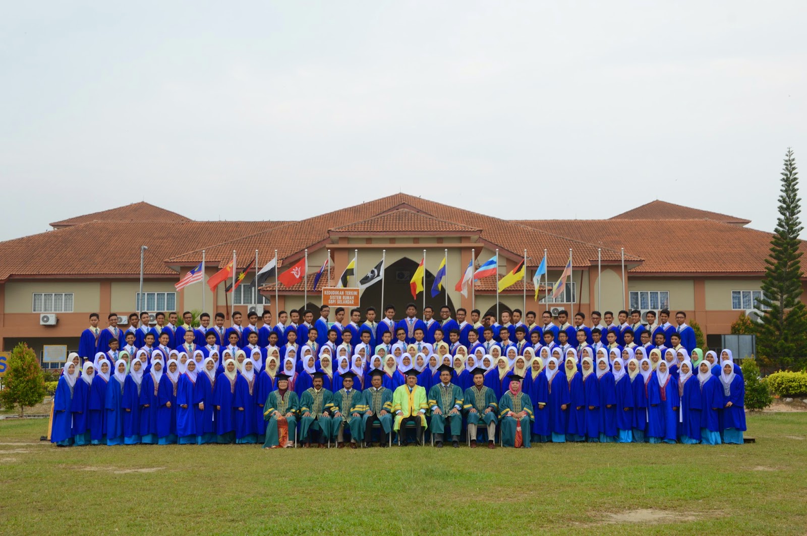 Portal Rasmi SBP Integrasi Selandar: Majlis Graduasi SBPIS 2014