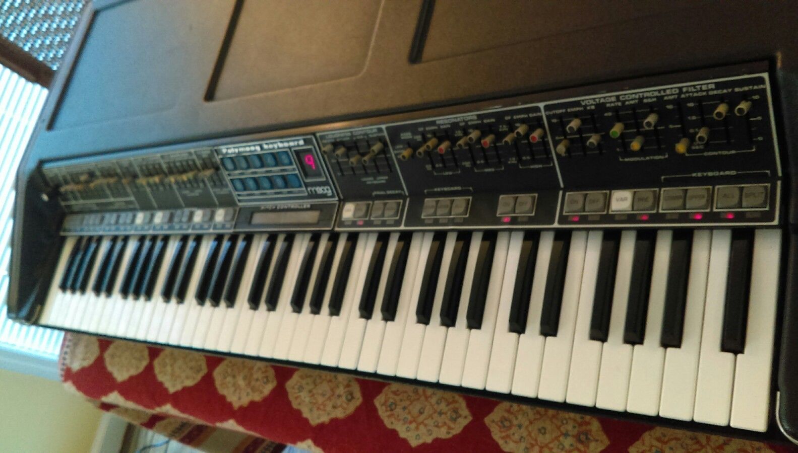 MATRIXSYNTH: 1975 Moog Polymoog Keyboard Synthesizer Model 203A w/Orig ...