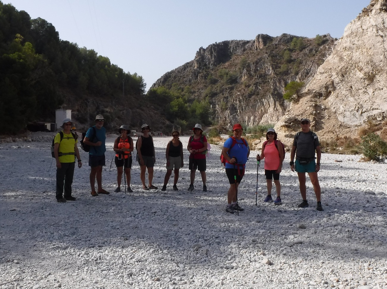 Senderismo Carlos y Petra: SENDERO RIO CHILLAR NERJA