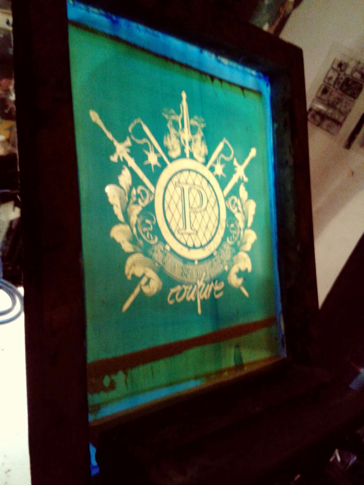 Pantalla de serigrafia | Taller de Serigrafia, Pandora Design
